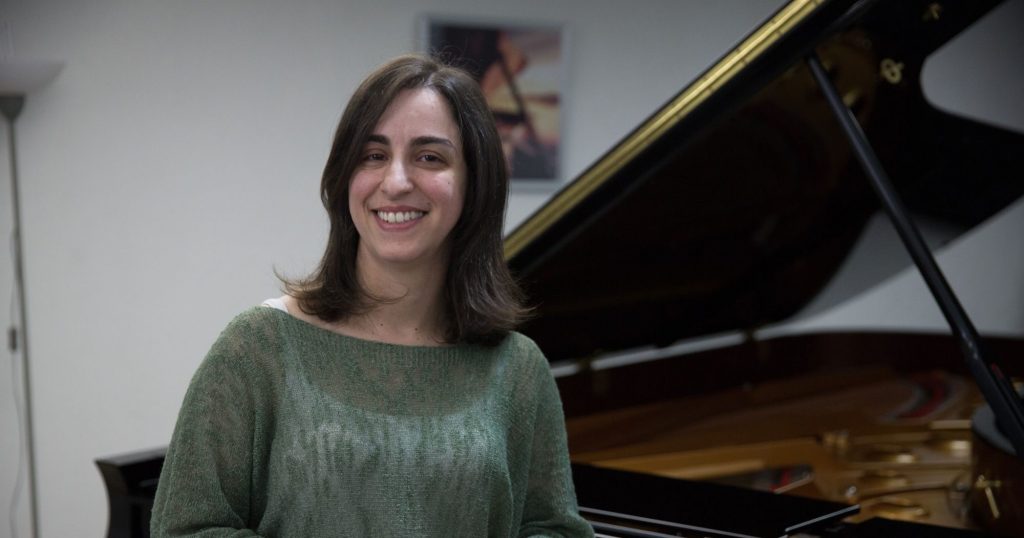 Apostila de Solfejo - Vanessa Nonis